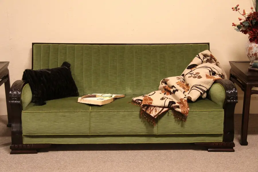 Art Deco Antique 1940 Sofa