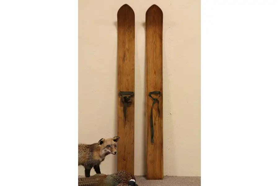 Pair Antique Oak Trapper or Marsh Skis