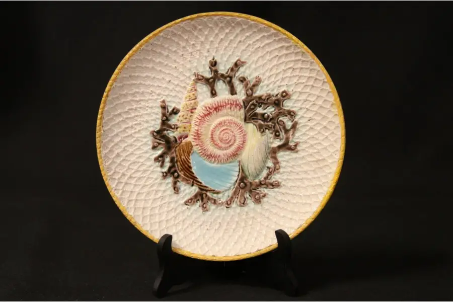Victorian Antique Majolica Seashell Plate