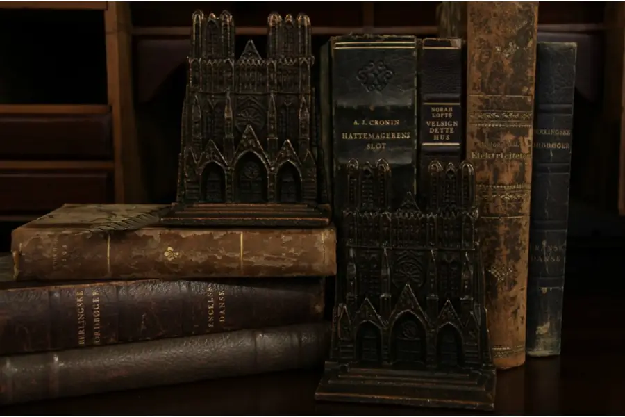 Verona Cathedral Antique 1900 Pair Bookends