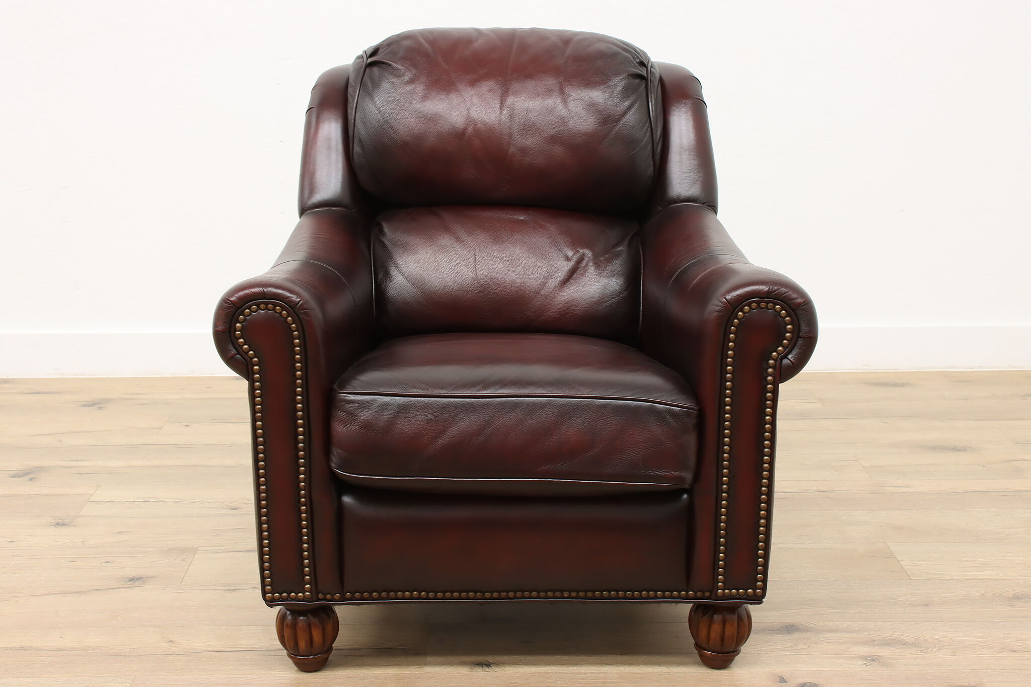 Flexsteel leather chair and ottoman store