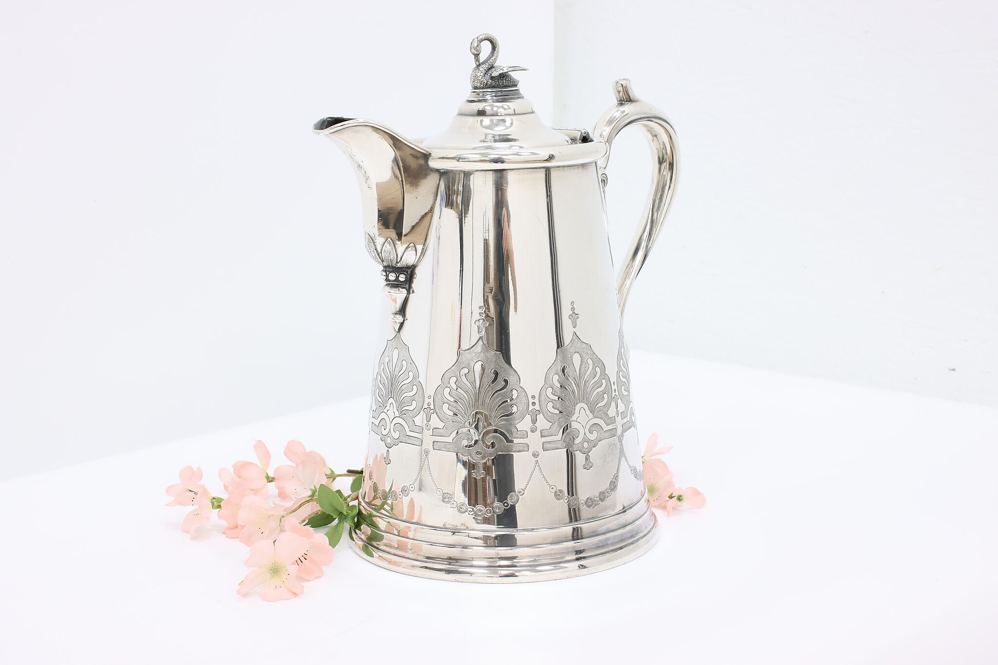 Victorian Antique Silverplate Water Pitcher w/ Swan, Meriden