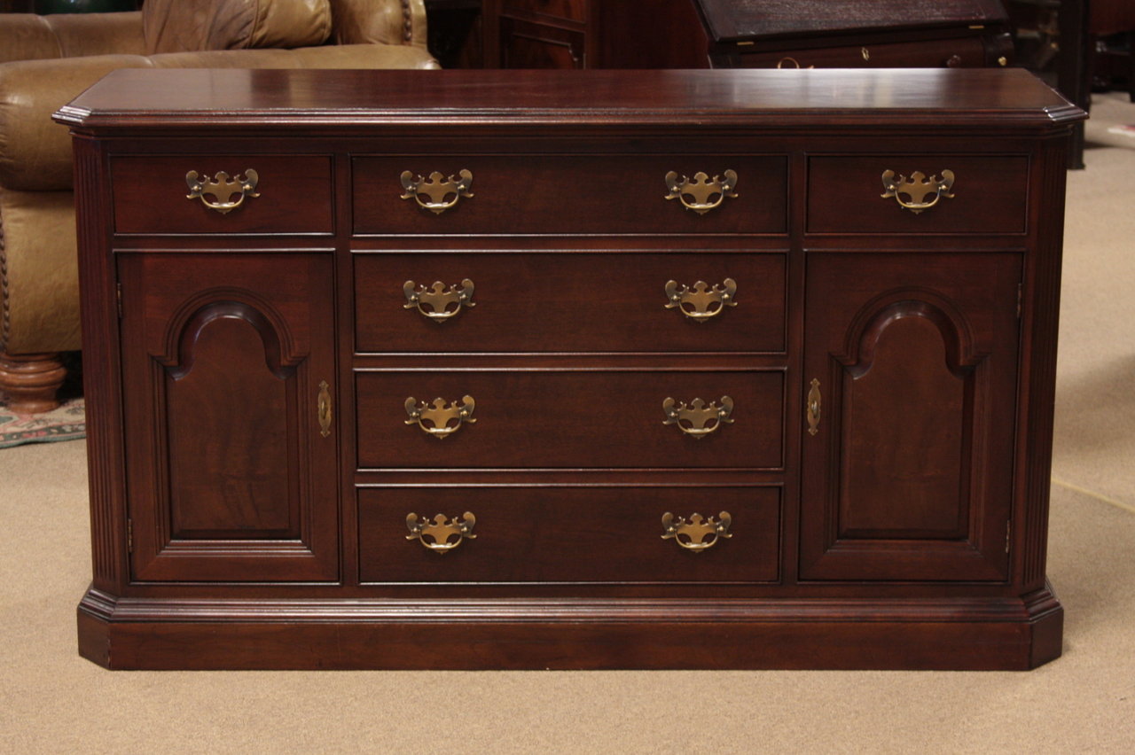 Hickory Chair Mahogany Sideboard or Credenza