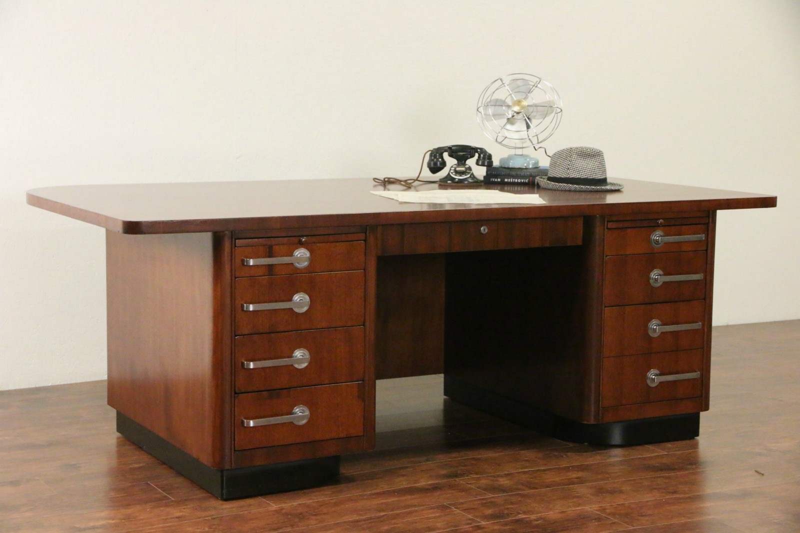 Midcentury Modern Walnut 1960 Vintage Executive Desk 7' Long