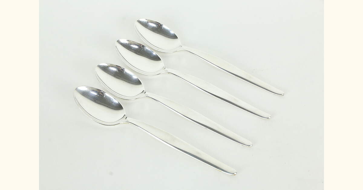 Set of 4 Midcentury Modern Sterling Silver Tea Spoons Contour by Towle