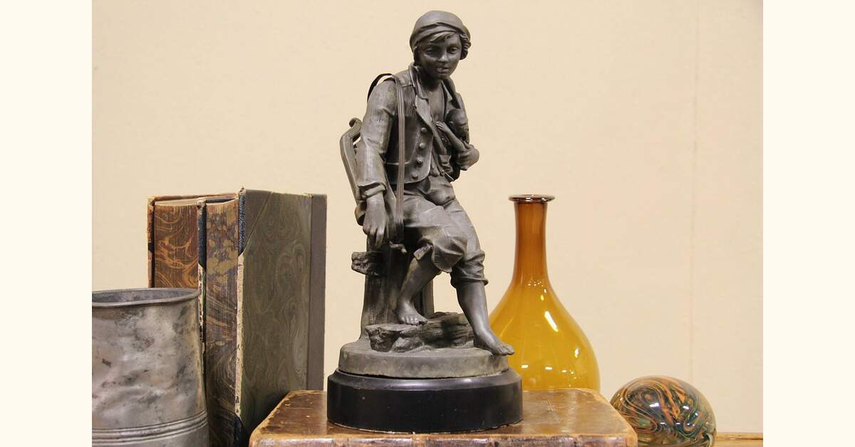 Gypsy Musician Statue or Pewter Sculpture