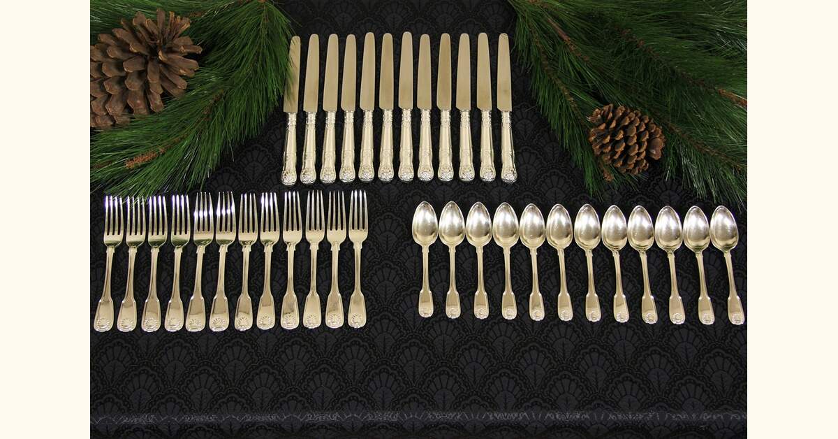 Set of Dinner Size Fiddle, Thread & Shell Sterling Silver Flatware for 12