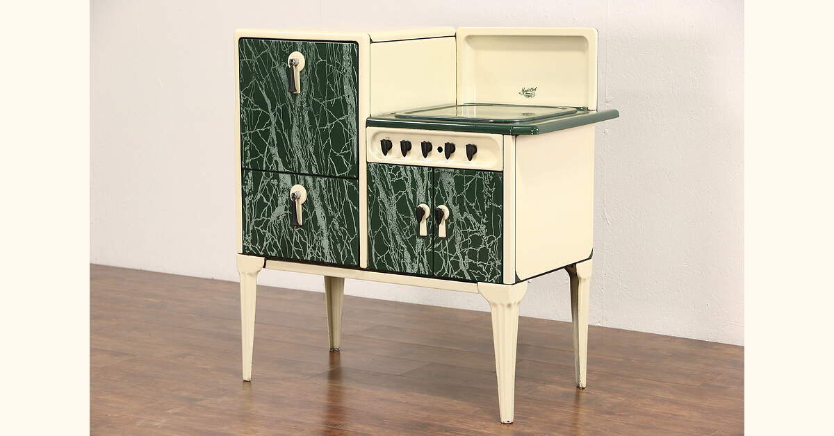 Magic Chef Signed 1920's Antique Gas Cook Stove, Cream & Green Enamel