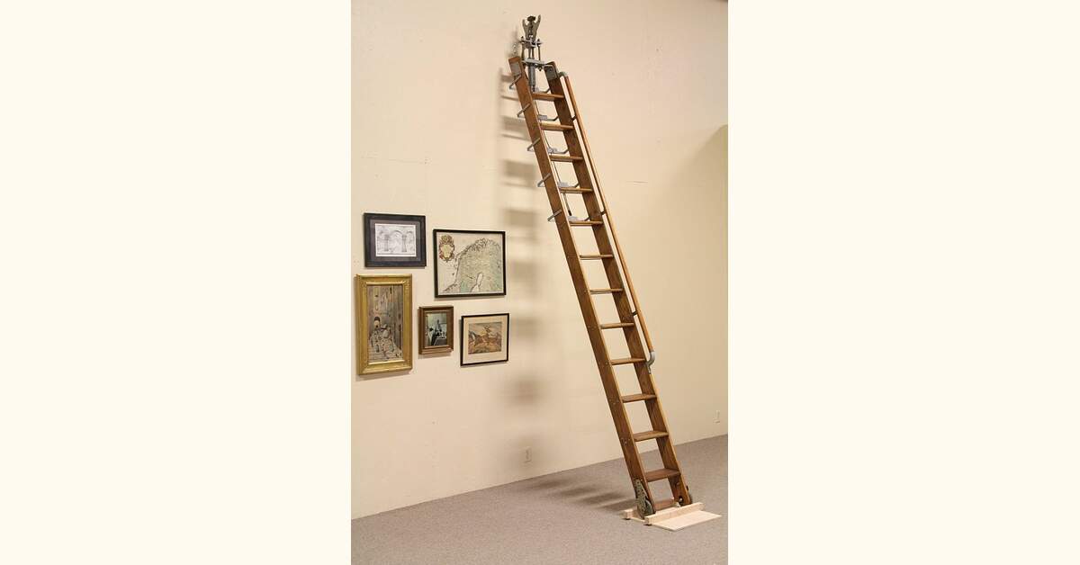 Putnam Rolling Ladder, 11' Library or Loft