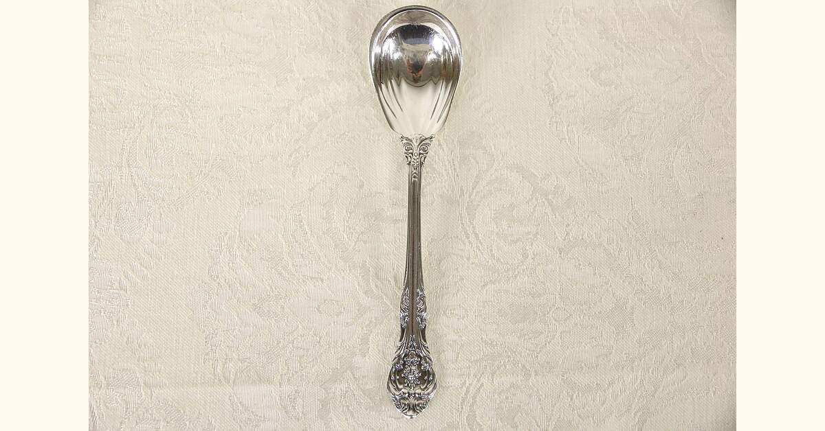 King Edward Gorham Sterling Silver Sugar Serving Shell Spoon, No Mono