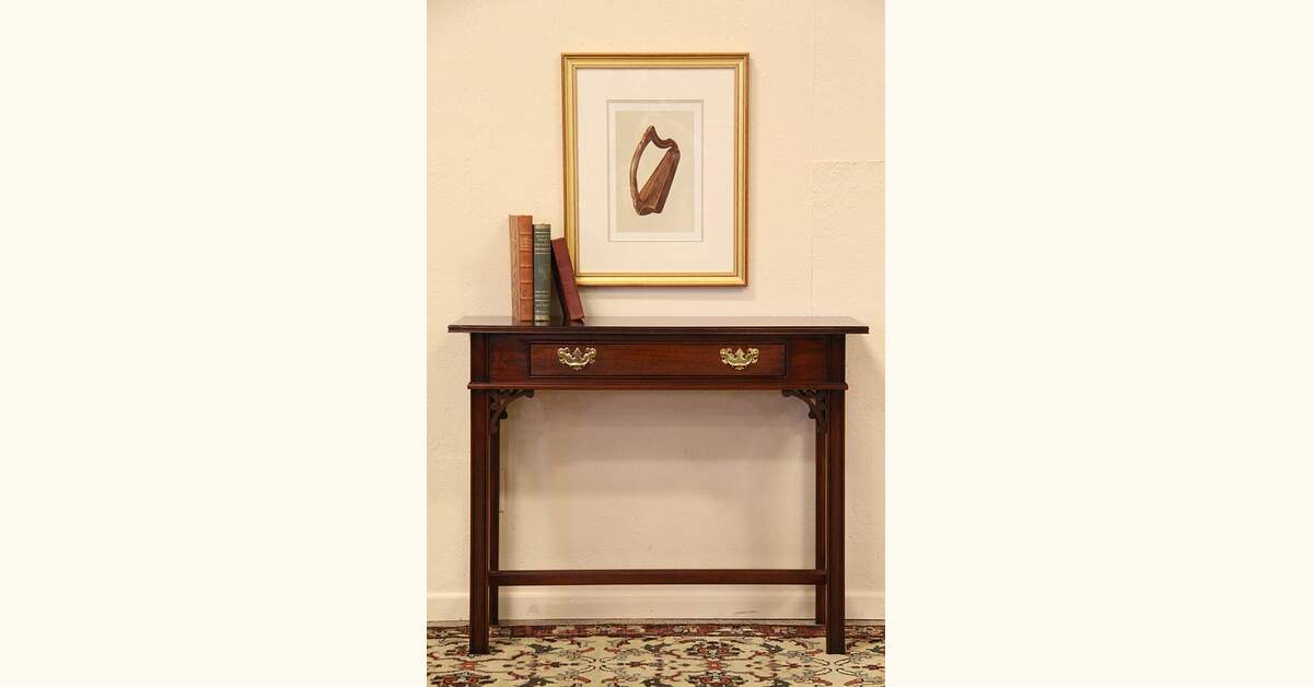 Councill Classic Georgian Console or Hall Table