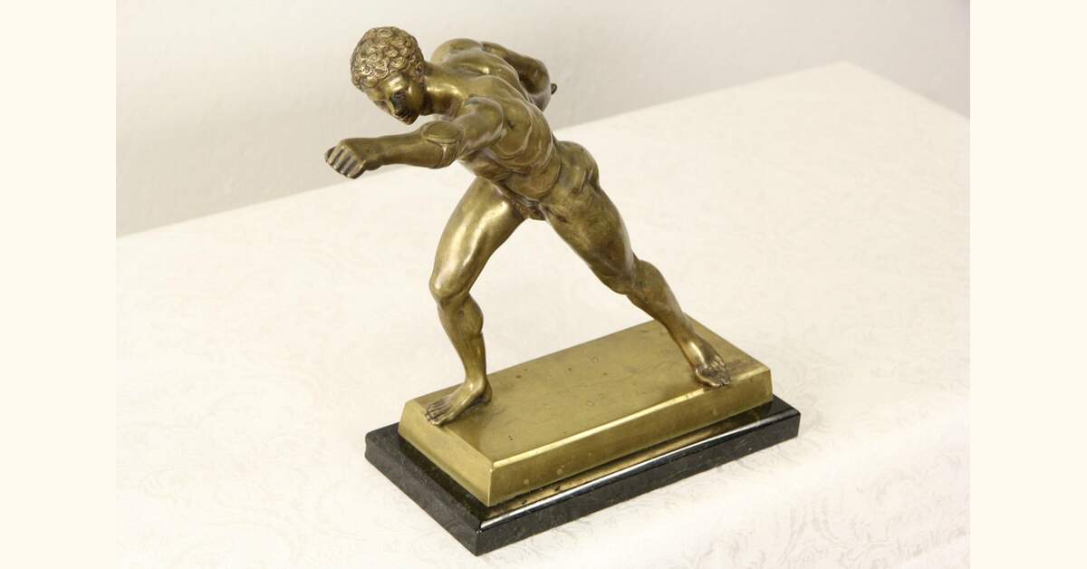 Bronze Sculpture of Classical Roman Athlete, Early 1900's Antique Statue