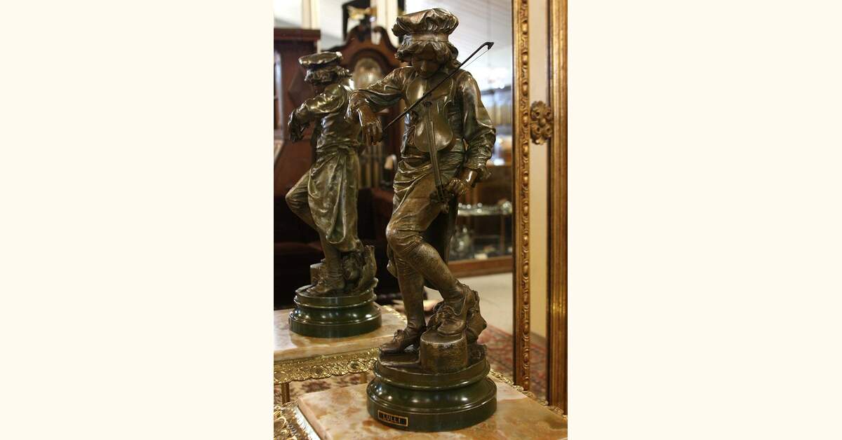 Statue of Lulli Tuning his Violin, 1895