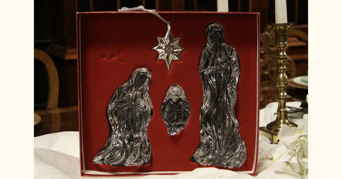 Lenox Crystal 4 Pc. Christmas Nativity Set