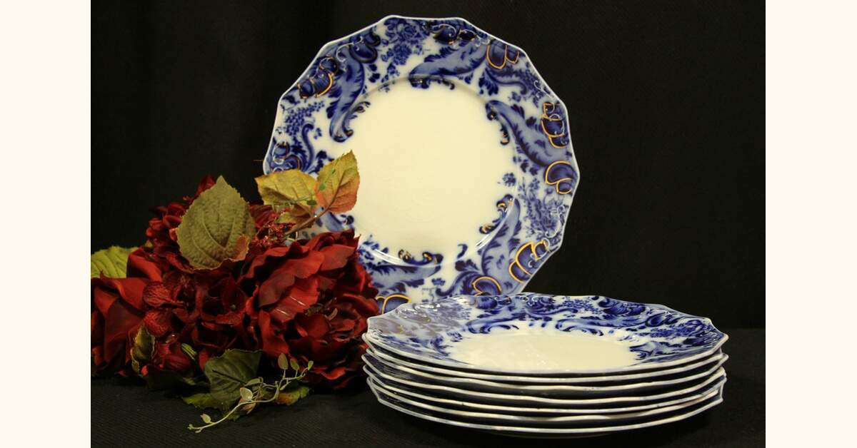 Flow Blue Set of Eight 9" Plates - Argyle Pattern by Grindley