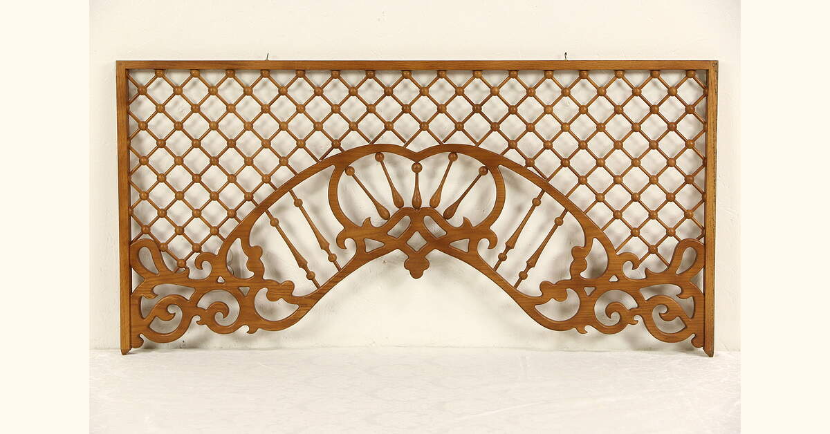 Victorian Style Oak & Maple 4' Fretwork Architectural Salvage Arch