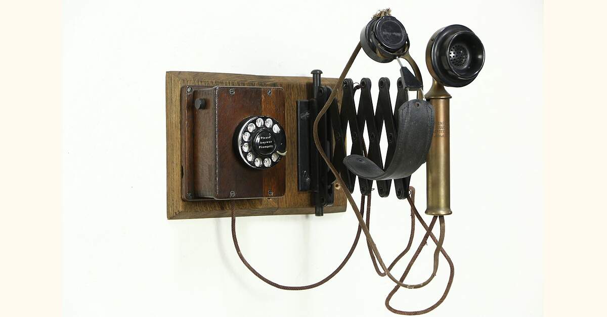 Railroad Antique Wall Phone, Scissors Bracket, Pat. 1915, Western Electric