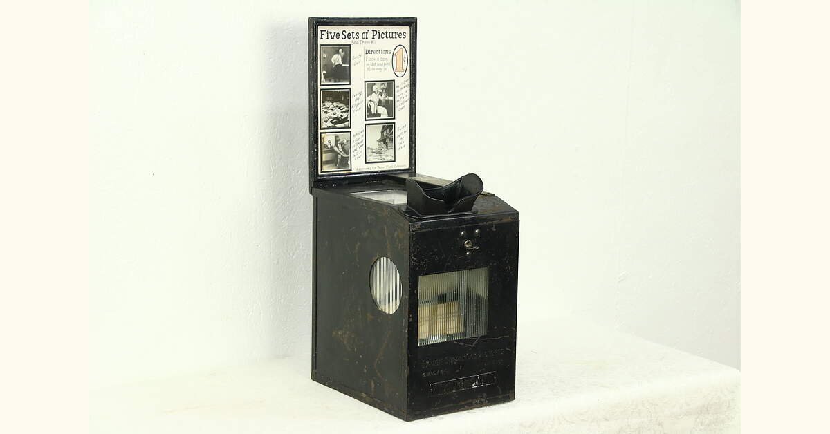 "Photoscope" Antique Coin Op Key Wind Stereo Card Viewer, Signed Chicago