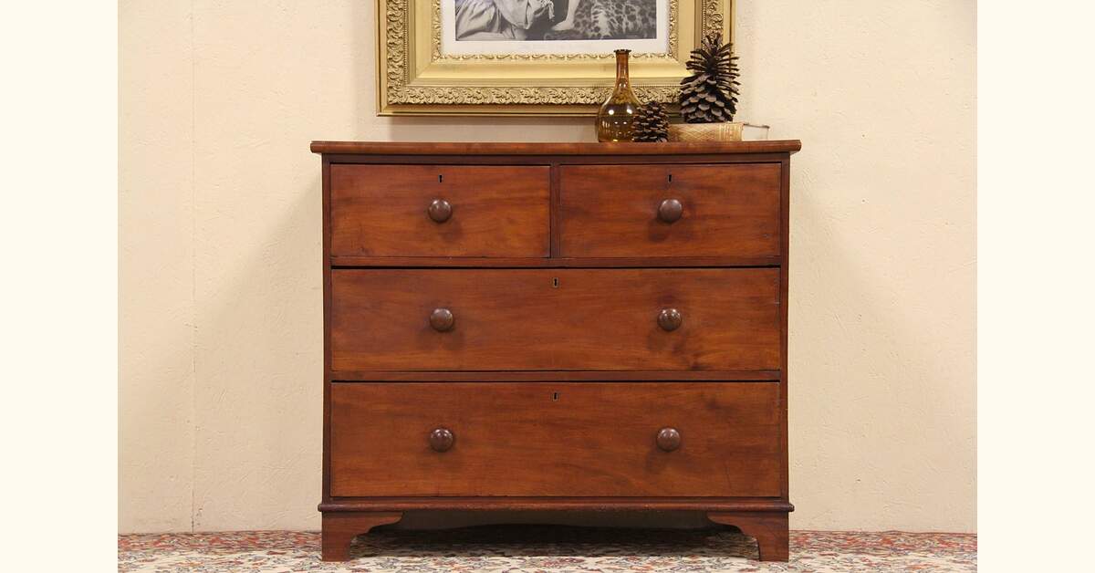 Scottish 1870 Antique Dresser or Chest of Drawers