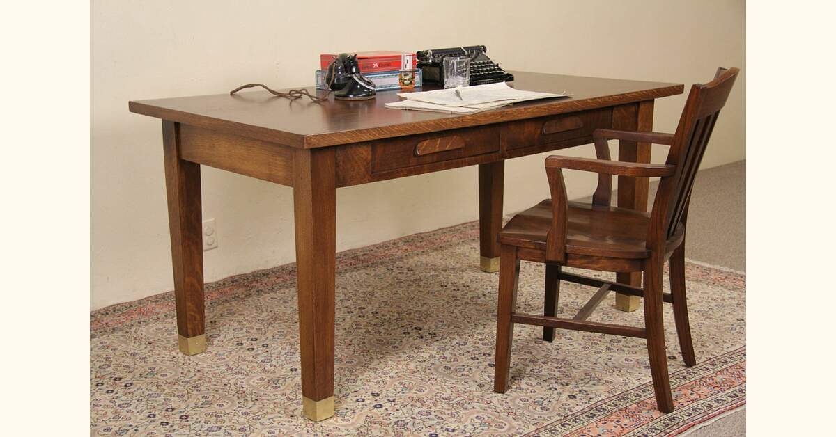 Oak Craftsman 1930's Vintage Library Table or Writing Desk