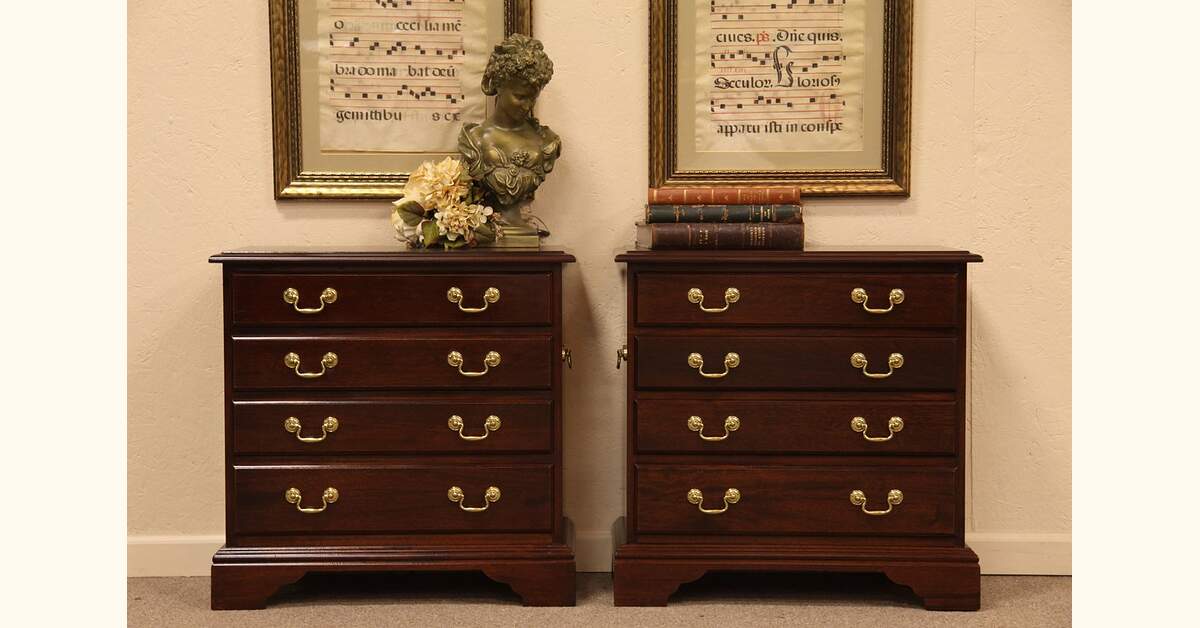 Pair of Chests or End Tables, Nightstands