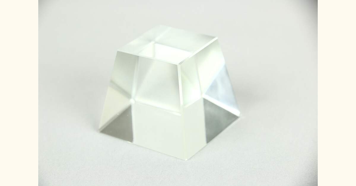 Trapezoid Cut Crystal Paperweight