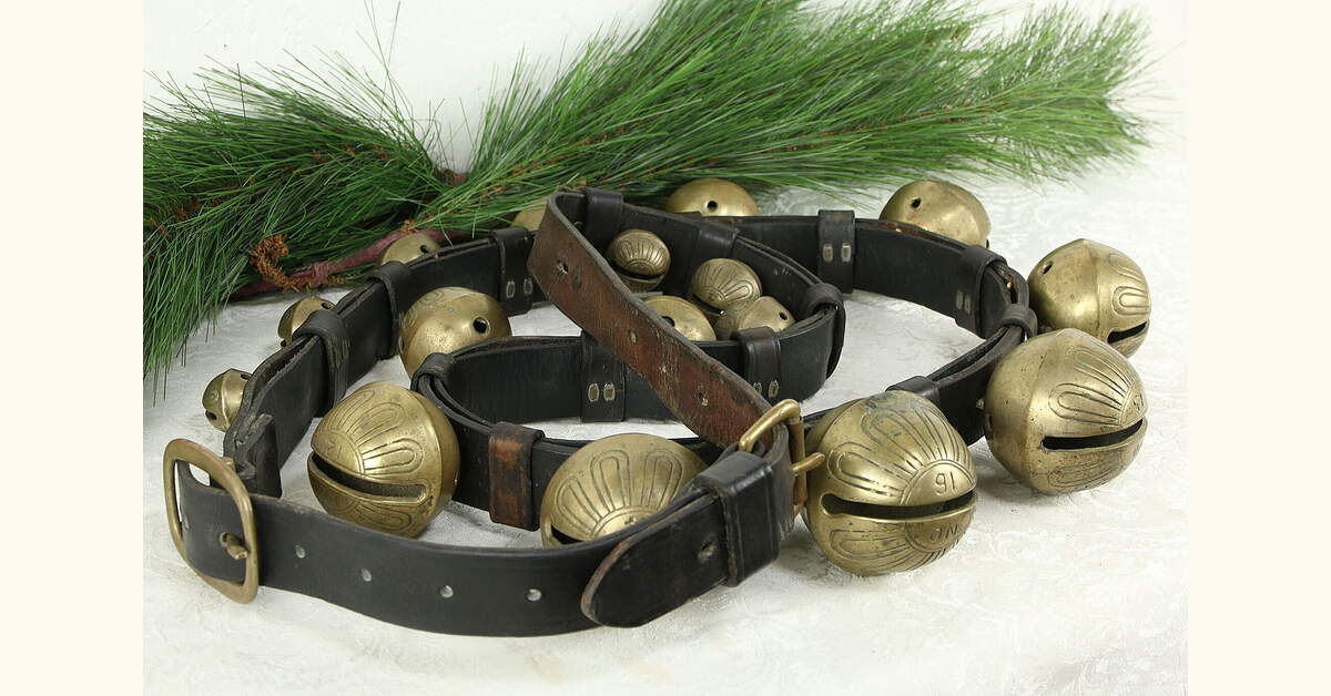 Victorian Antique Sleigh Bells Set Size 1-15 on 7' Leather Harness