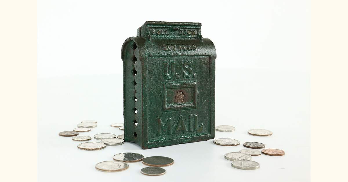 Cast Iron Antique US Mail Mailbox Coin Bank
