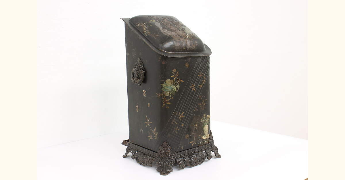 Victorian Antique Farmhouse Fireplace Hearth Coal Hod or Scuttle, Jewett