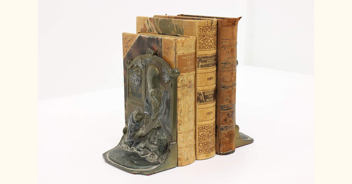 Pair of Asian Vintage Cast Iron Monk Bookends