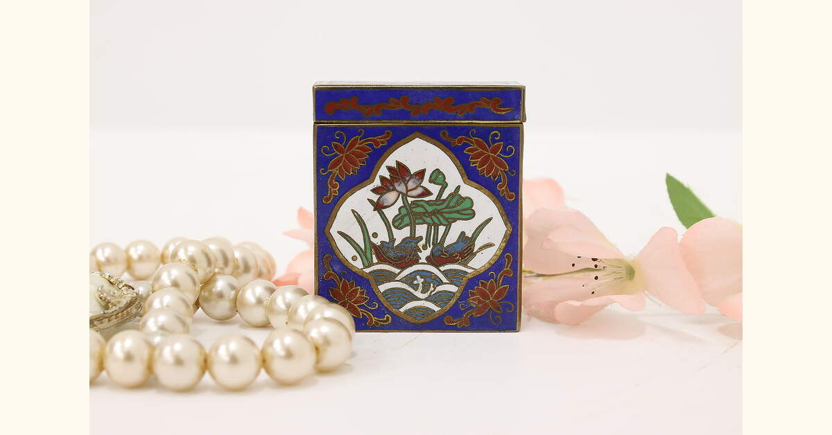 Traditional Cloisonne Antique Chinese Match Box or Case