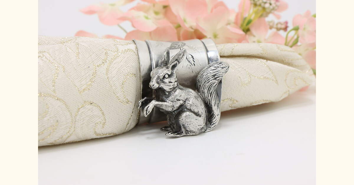 Squirrel Victorian Antique Silverplate Napkin Ring