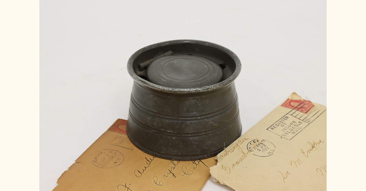 English Antique Round Desktop Pewter Inkwell Pen Holder