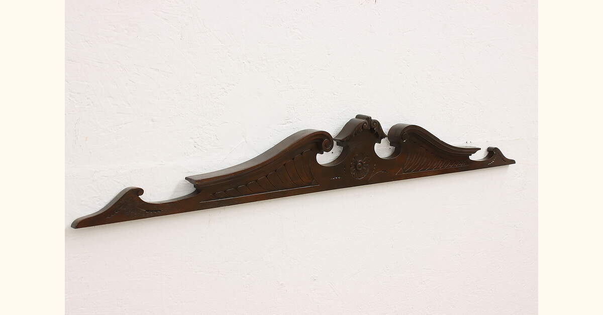 Arch Salvage Antique Victorian Eastlake Wall Crest