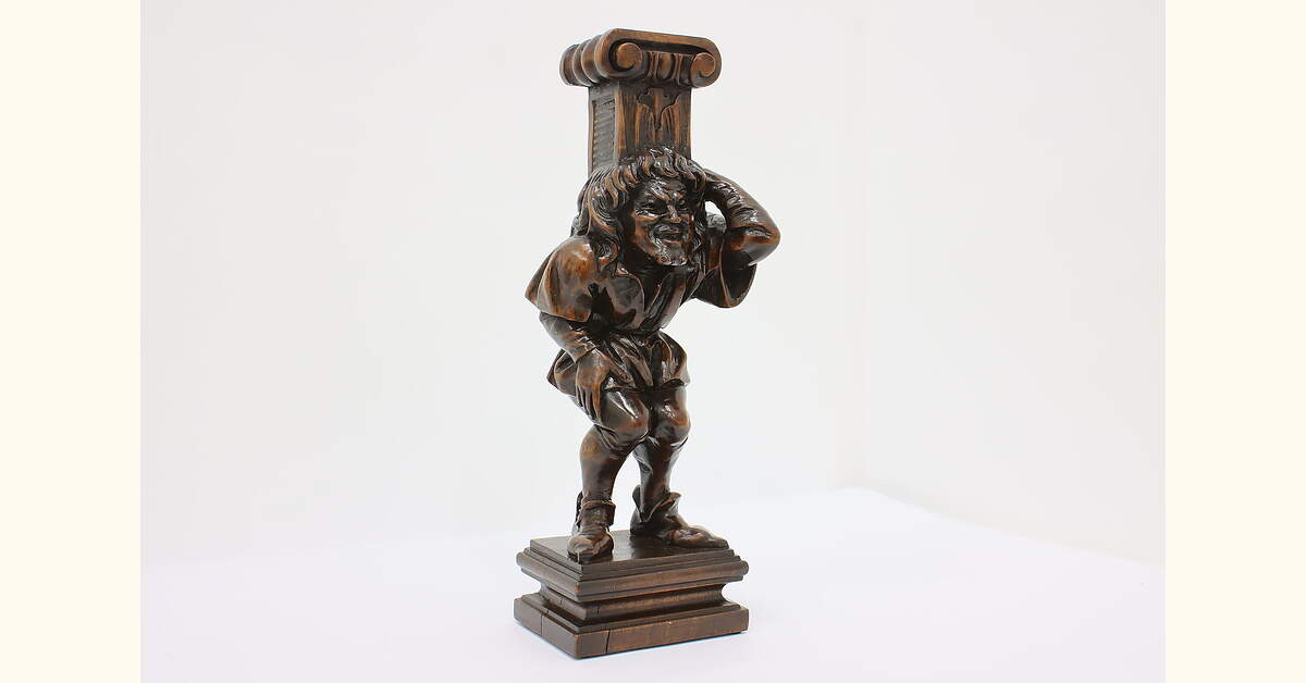 Renaissance Antique Carved Walnut Salvage Jester Sculpture