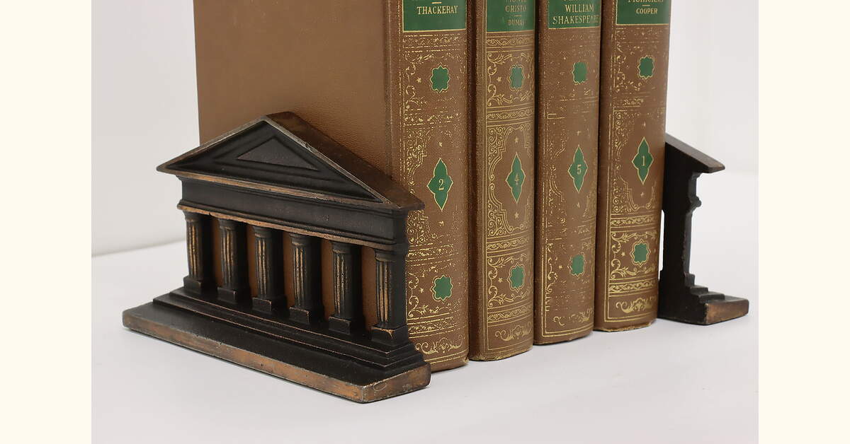 Pair of Antique Neoclassical Cast Iron Library Bookends